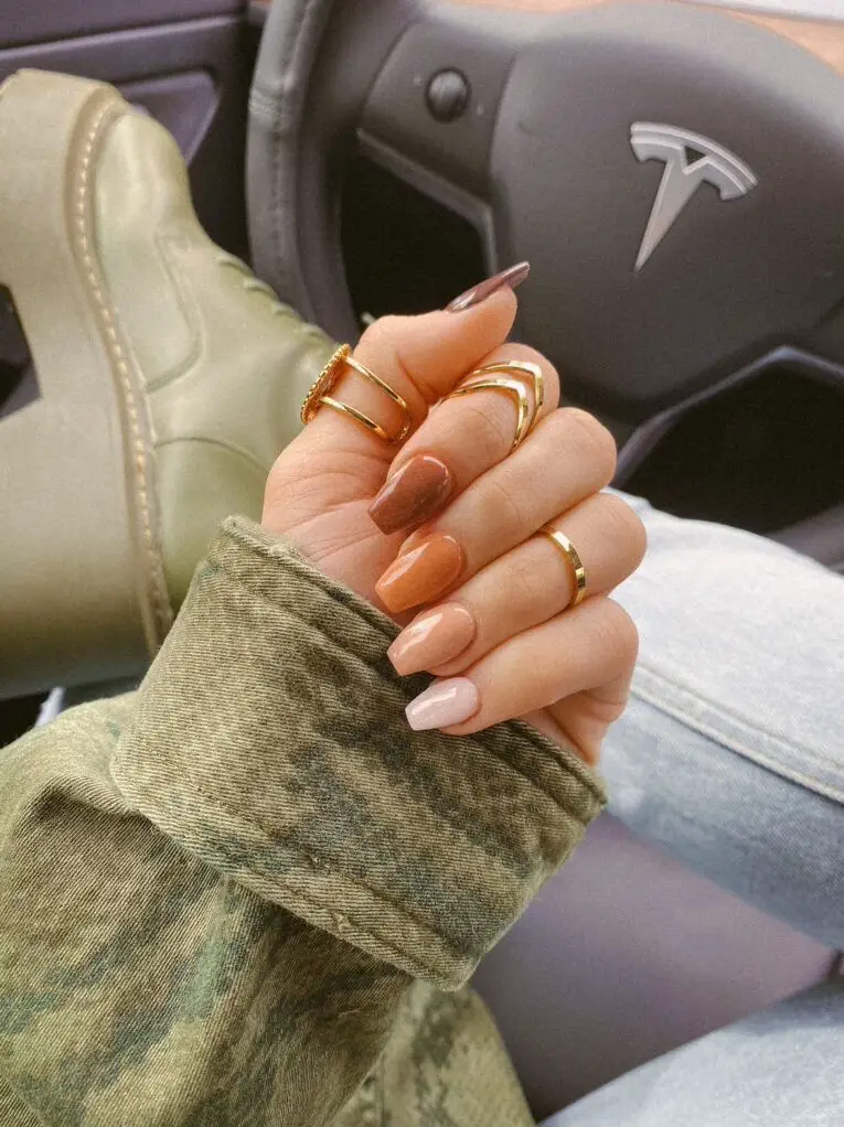 FALL NAIL INSPO 2023🍂🤍 | Gallery posted by Emma | Lemon8