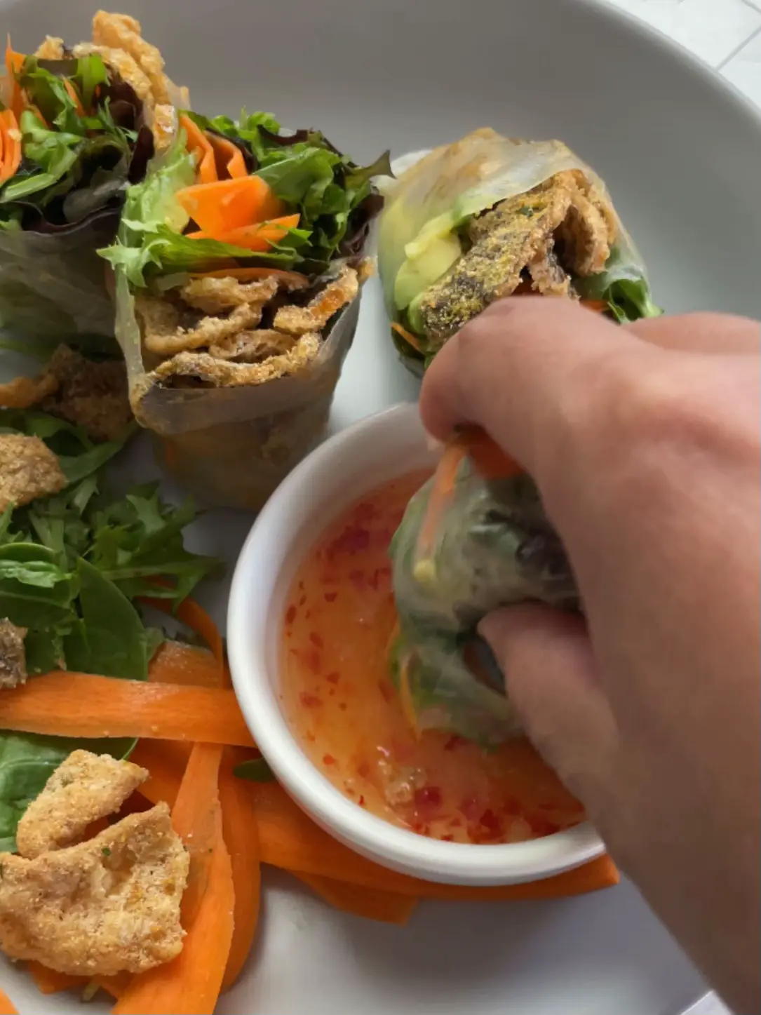 Easy Salted Egg Salmon Skin Spring Rolls | แกลเลอรีที่โพสต์โดย ...