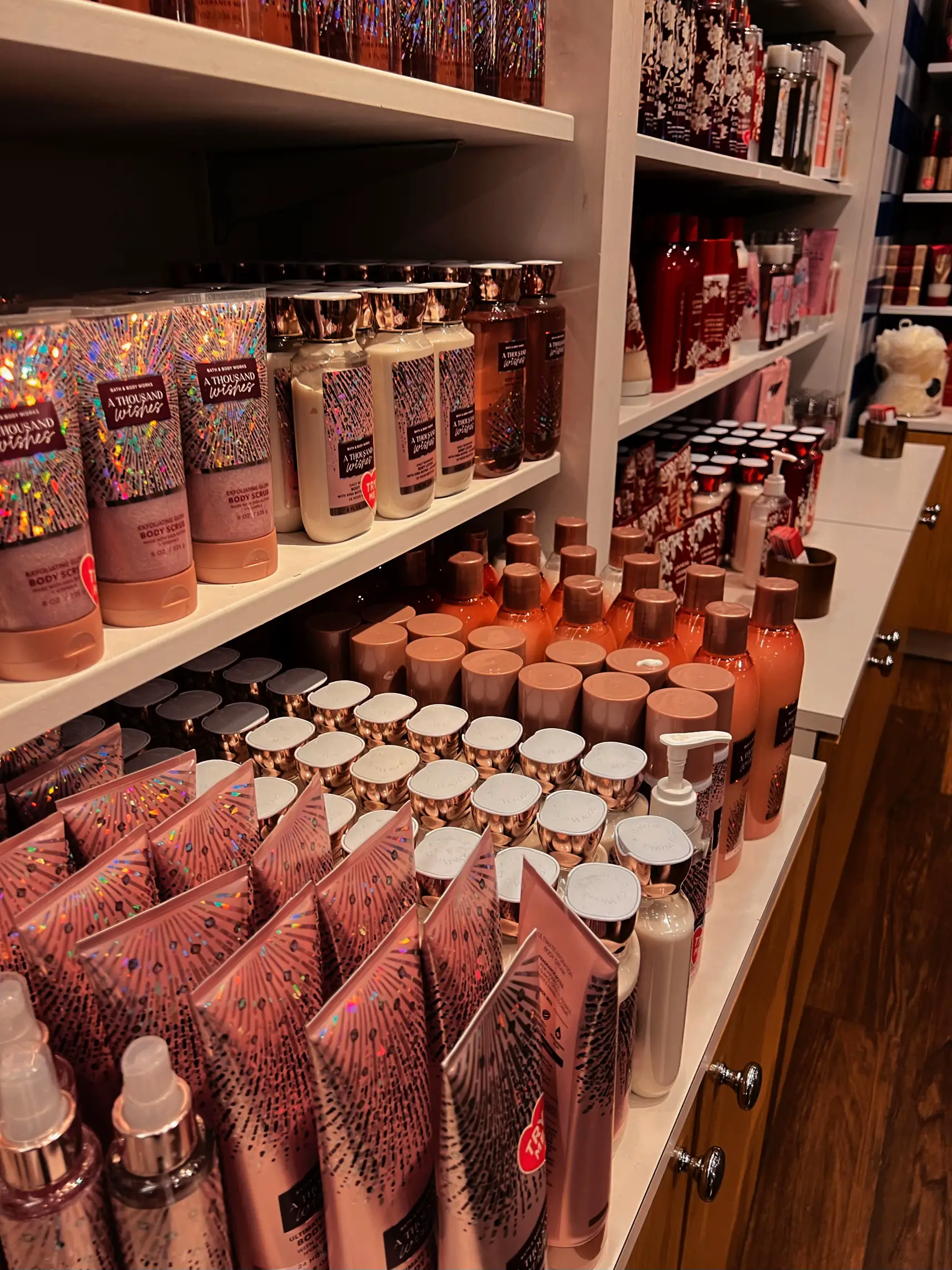 RUN TO BATHBODY. 🛍Brand:BATHB | Gallery posted by Dylan Moe | Lemon8