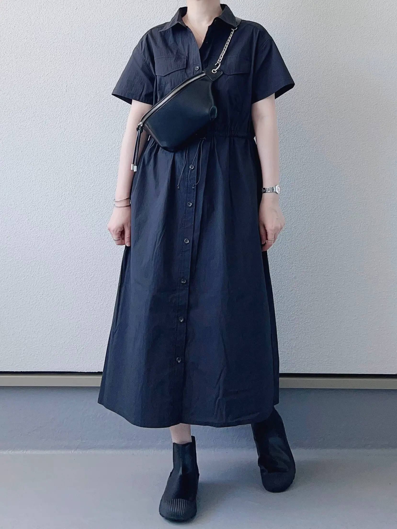 GU 新作ワンピースとレインブーツで雨の日コーデ☂️ | haruが投稿したフォトブック | Lemon8