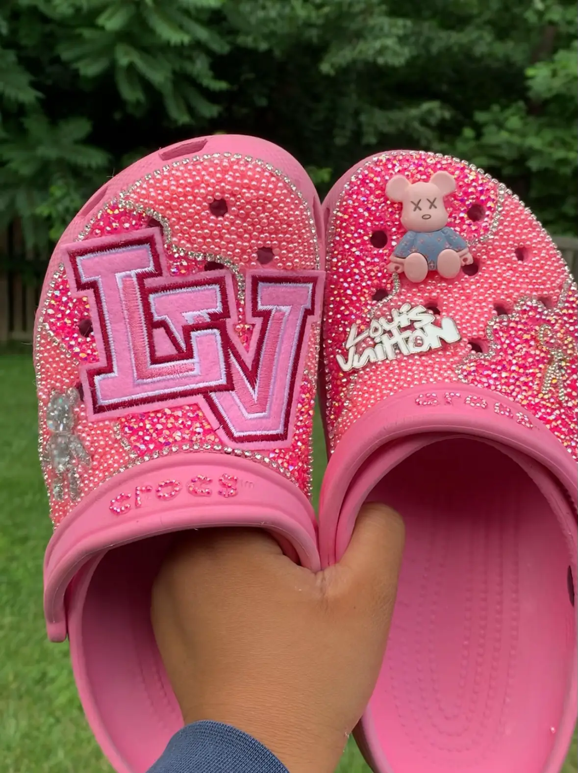 Custom Crocs you need ! | แกลเลอรีที่โพสต์โดย ᰔᩚ | Lemon8