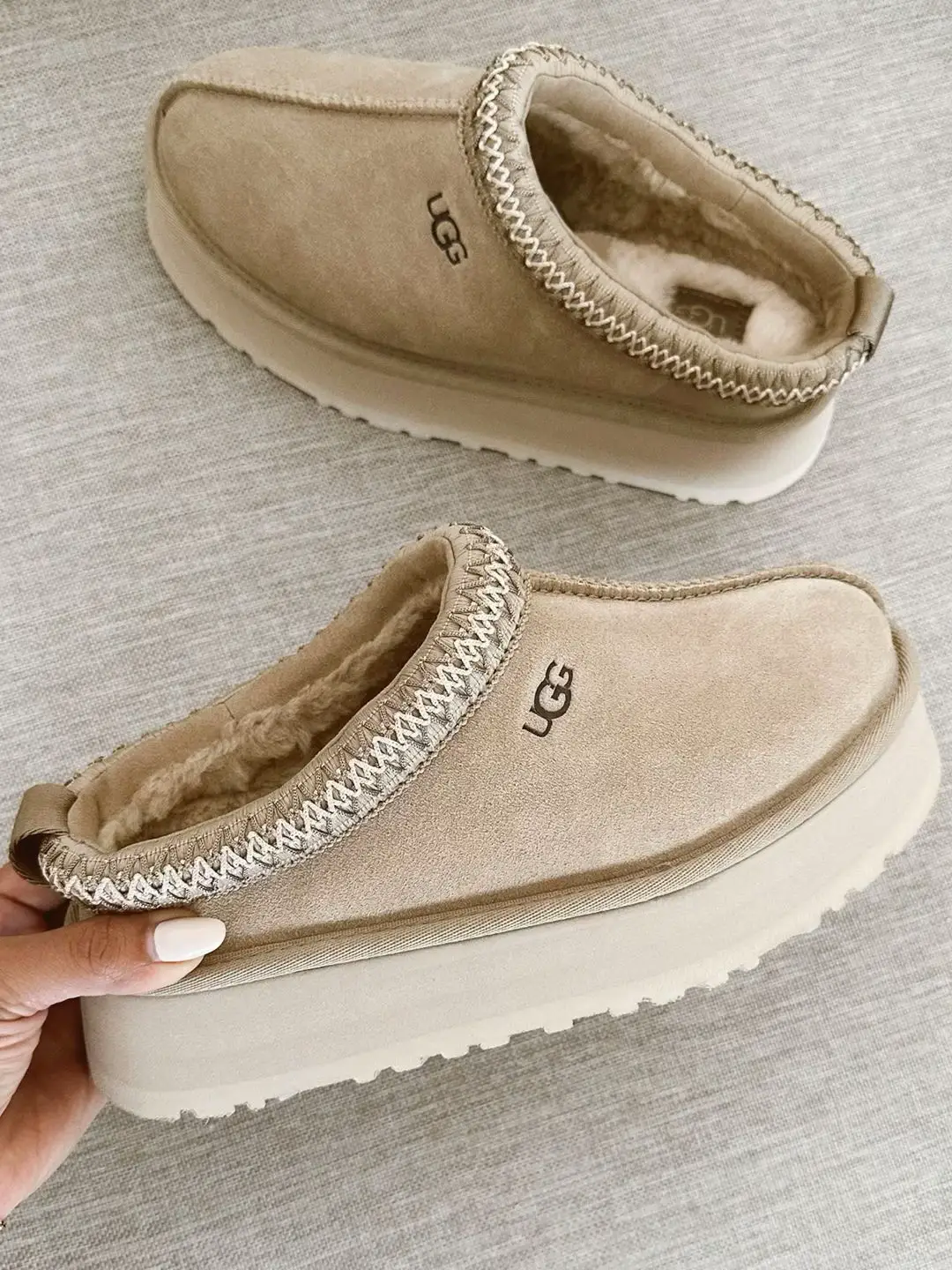 UGGS | Gallery posted by Kris ♡ | Lemon8