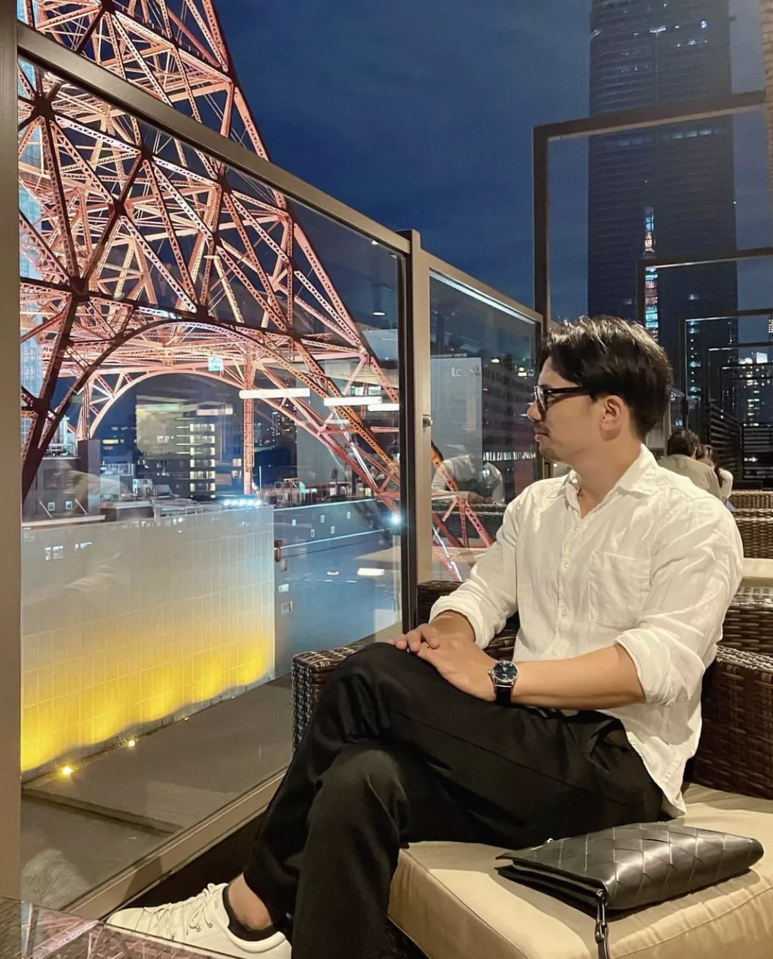 友達と散歩に出かける | แกลเลอรีที่โพสต์โดย Mike | Lemon8