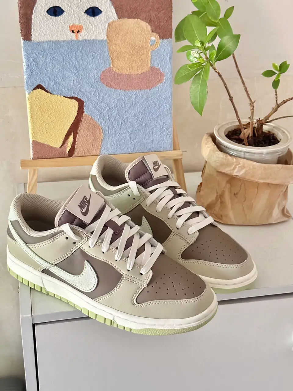 ”Nike Mocha Dunk, taste fashionable and classic“ | Gallery posted by Lemon8.1000 | Lemon8