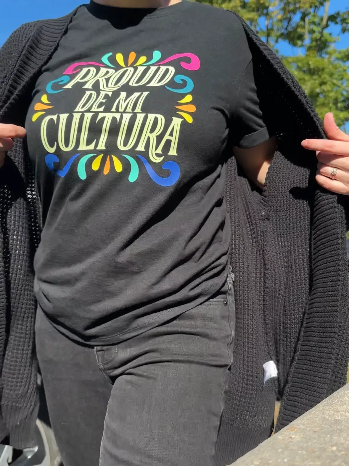 LET’S CONNECT | แกลเลอรีที่โพสต์โดย Amaris Colon | Lemon8