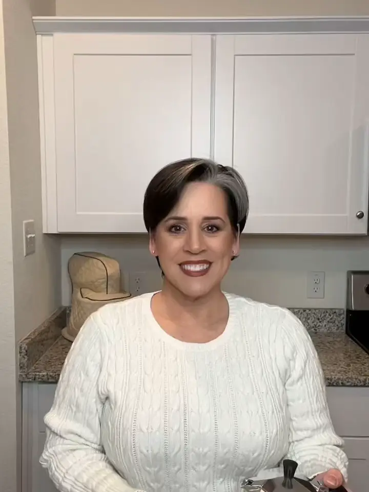 Courtroom drama takes a floral twist! | Video published by Life with She | Lemon8