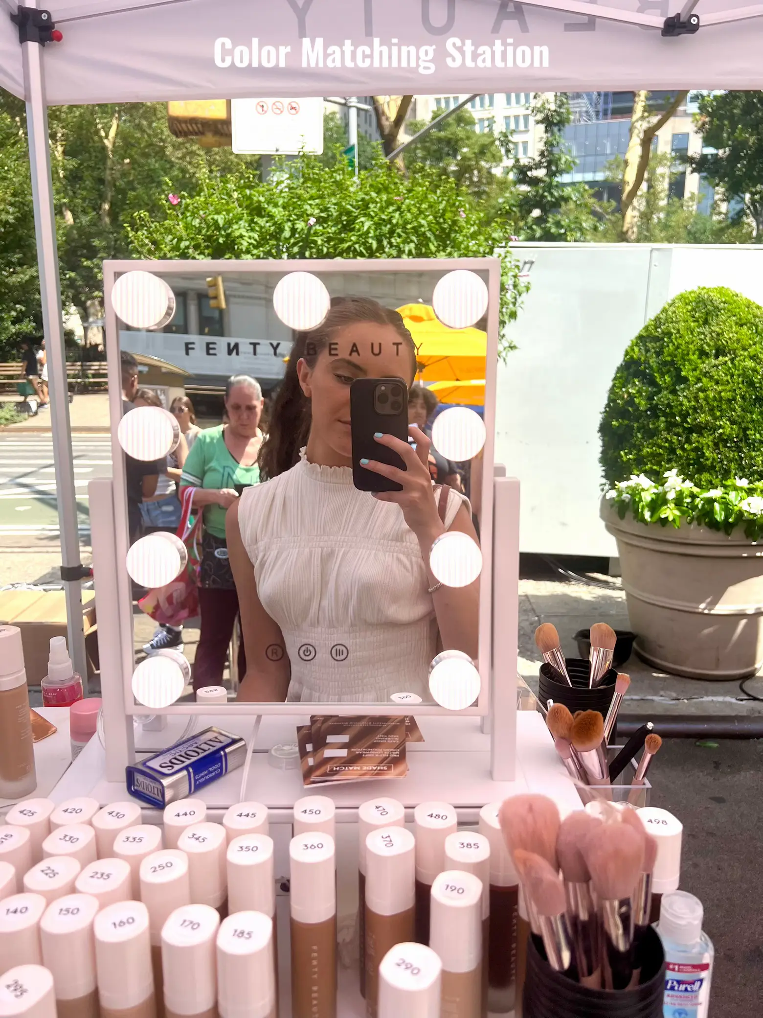 COME TO THE FENTY BEAUTY POPUP IN NYC WITH ME | Gallery posted by ...