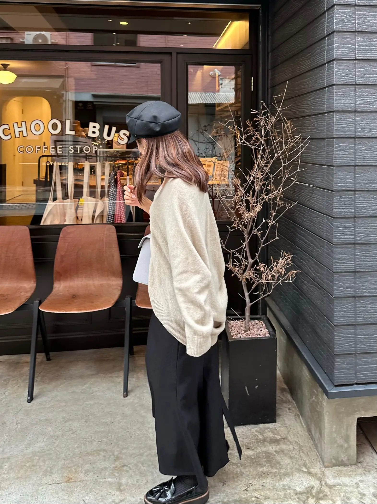 【低身長 × キャスケット】幼く見えがちなキャスケットを大人に🇫🇷🥐被り方から丸ごと徹底解説します | あすか | 154cmが投稿したフォト ...