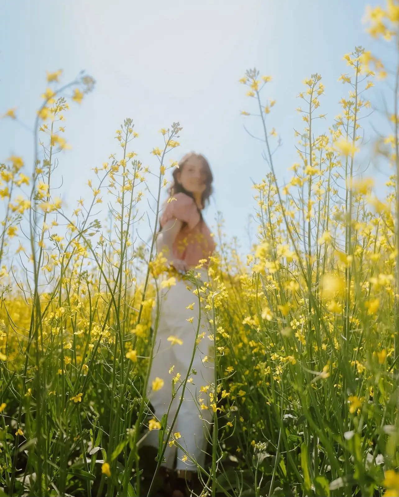 Senior photos that aren’t boring ★ | Gallery posted by Xan Doane | Lemon8