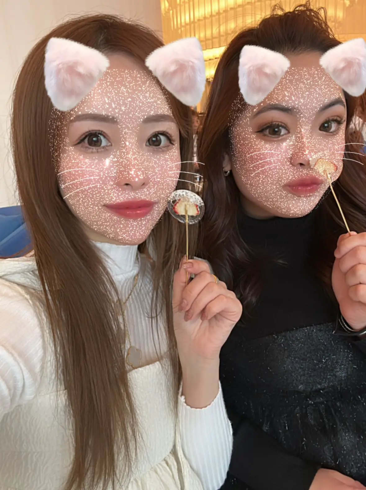 W Osaka afternoon tea💗 | kaoriが投稿したフォトブック | Lemon8