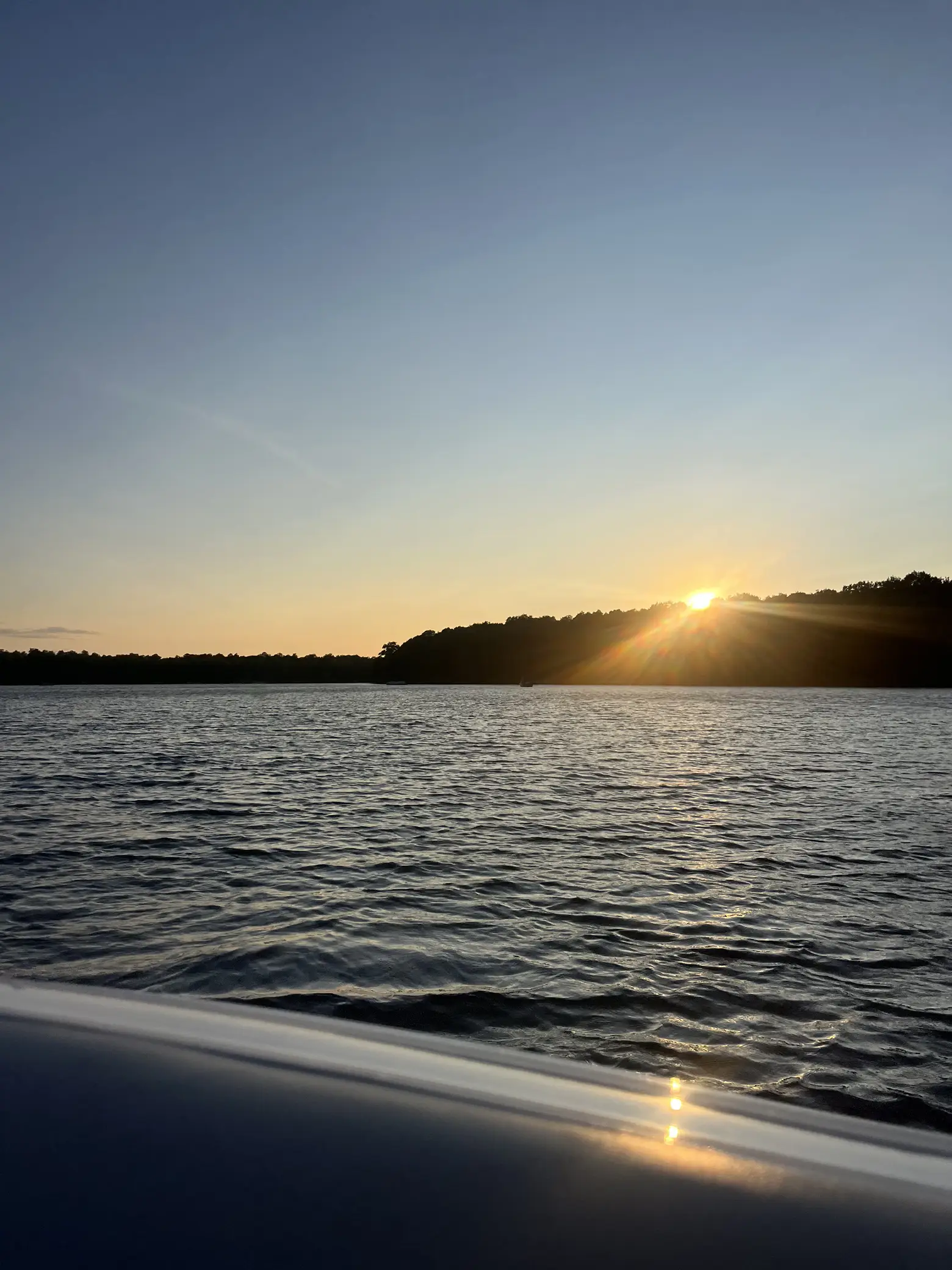 Just some sunsets from the past couple weeks | Gallery posted by Mackenzie Eng | Lemon8