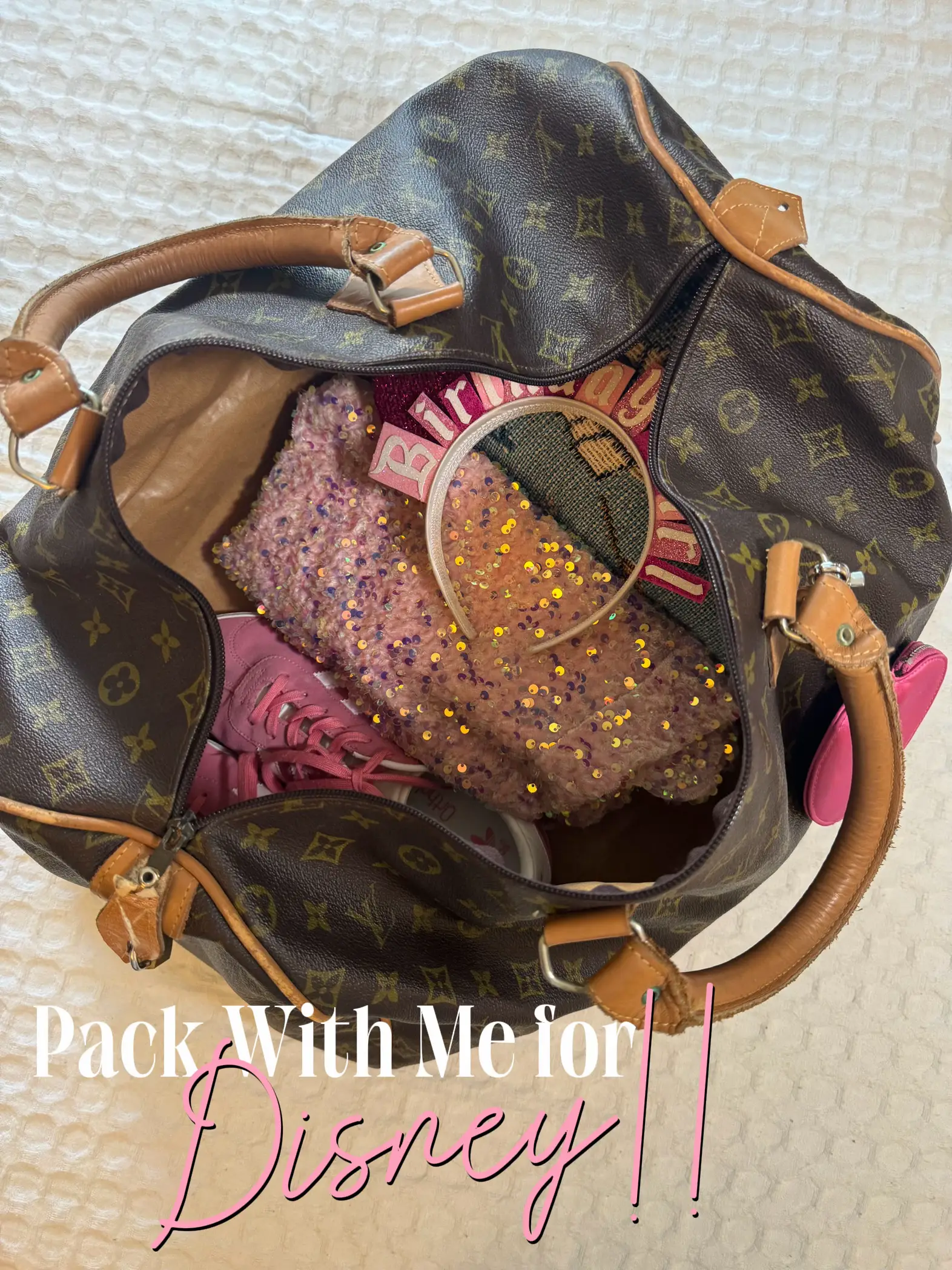 Pack With Me For Disney! | Gallery posted by Izzy Oller | Lemon8