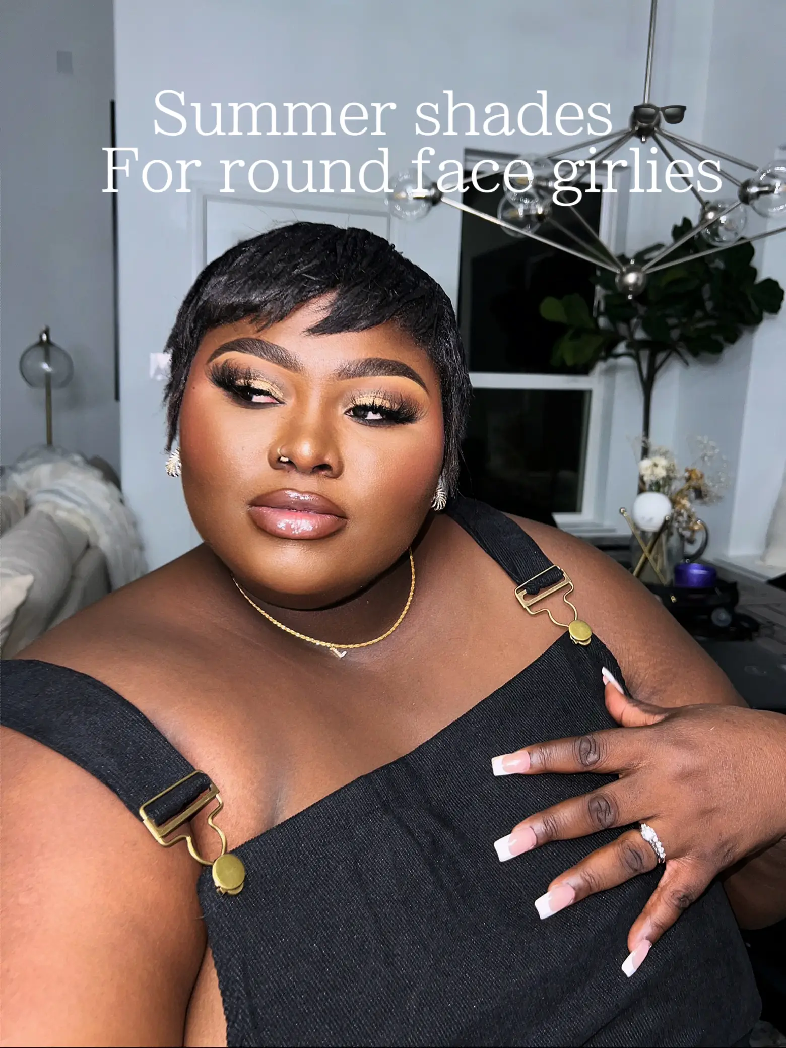 Summer 🕶️ for Round face babes | Video published by Lilylightss | Lemon8