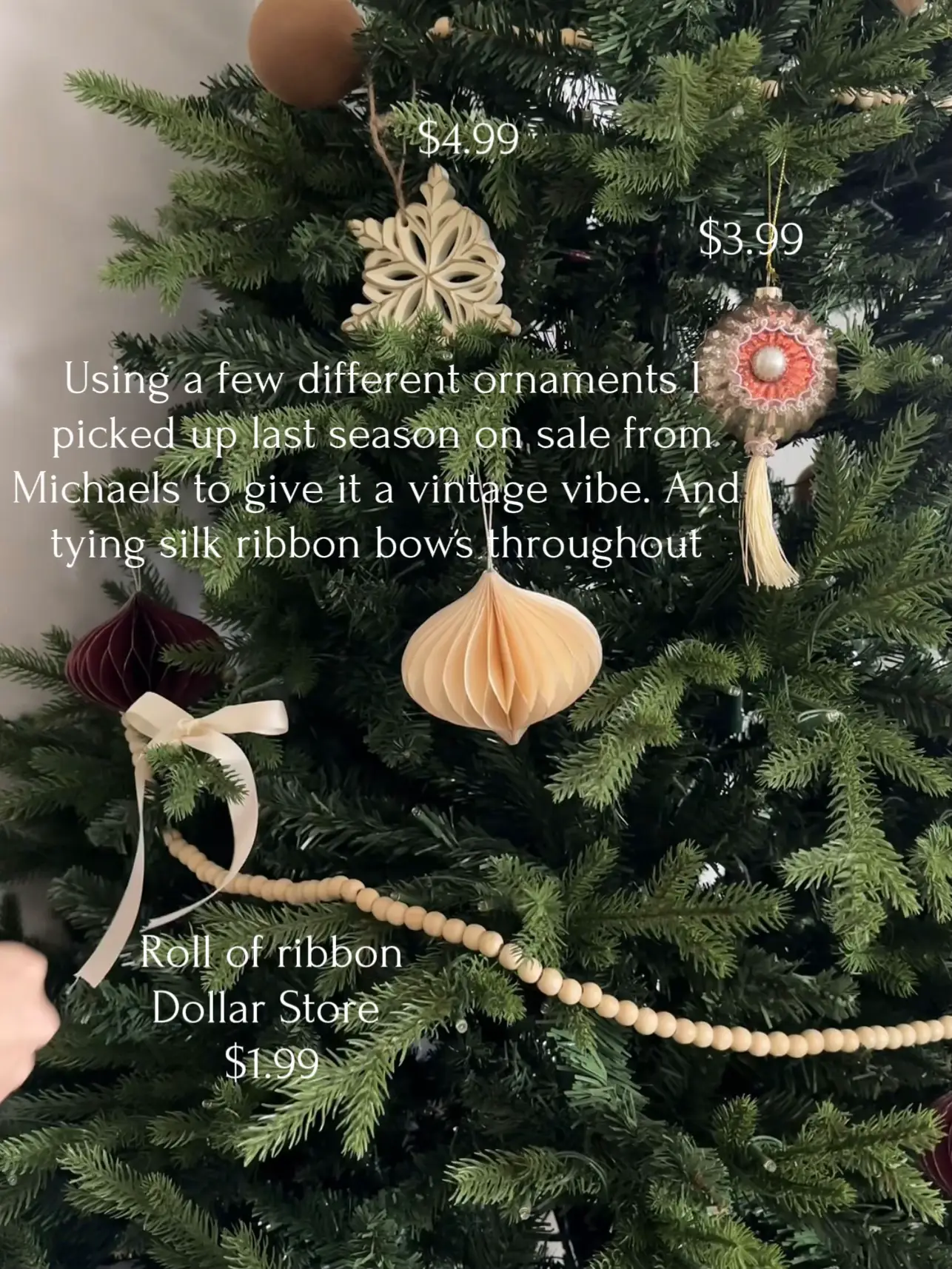 How I’m Decorating My Christmas Tree | Gallery posted by Samantha | Lemon8
