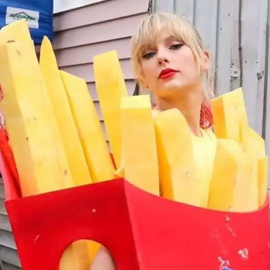 Taylor Skully - Lemon8 Search