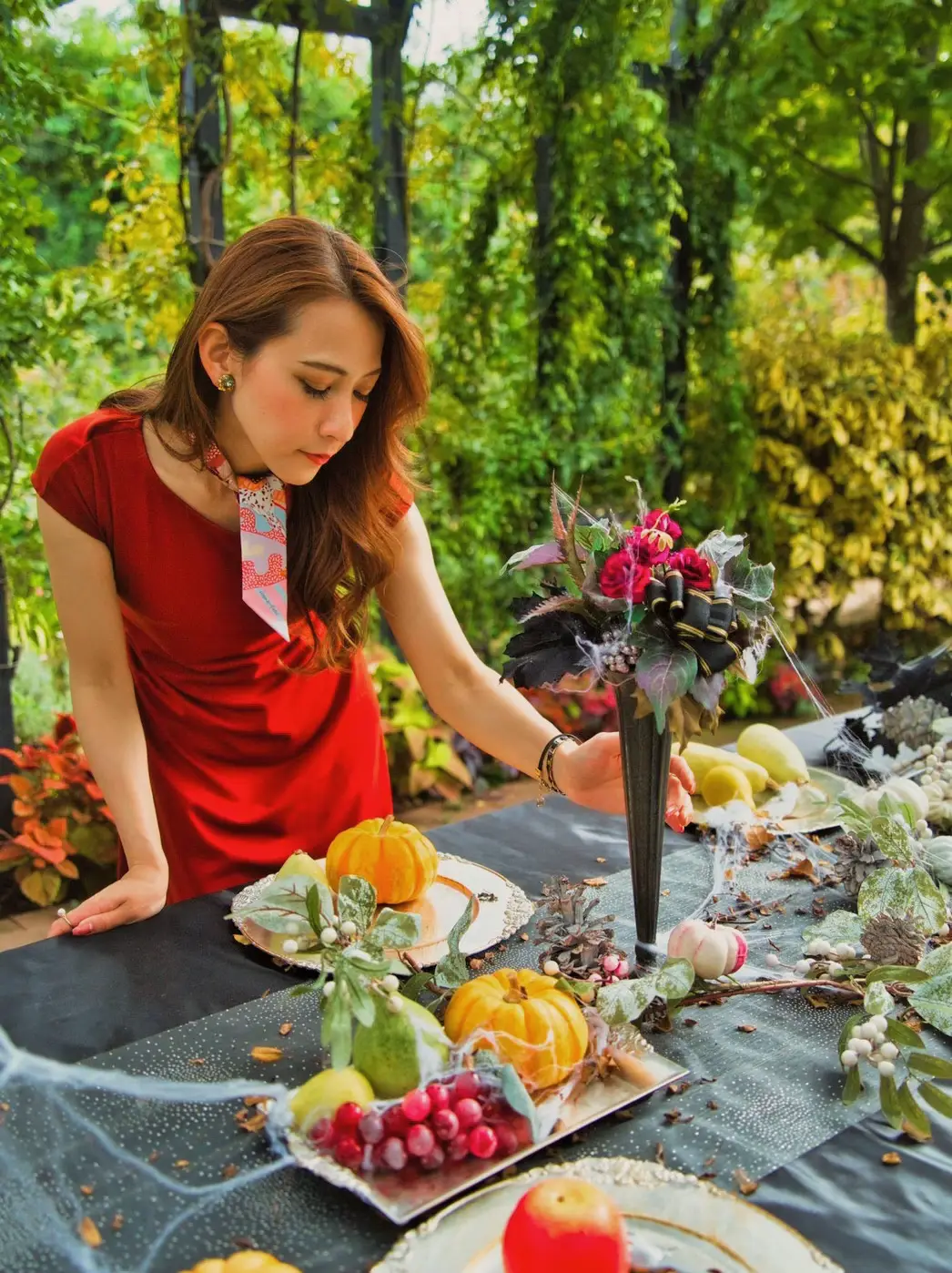 [Outing] Yokohama English Garden 🎃 Halloween 2023👻🌹🦇🕸 | Gallery posted by aynaa｜旅とグルメ👠 | Lemon8