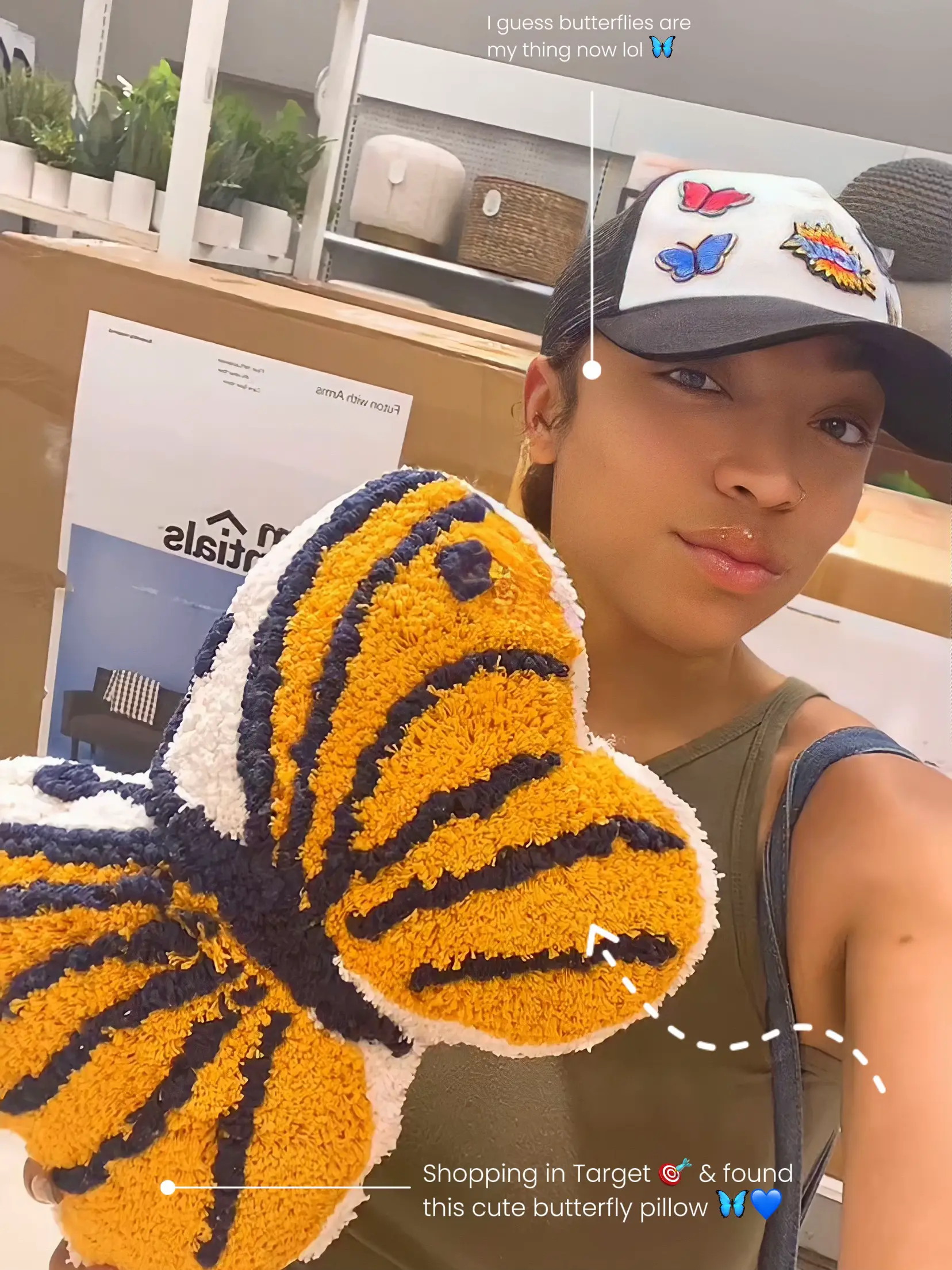 Diy Custom Patchwork Hat 🧢 | แกลเลอรีที่โพสต์โดย Khimani Anthony | Lemon8