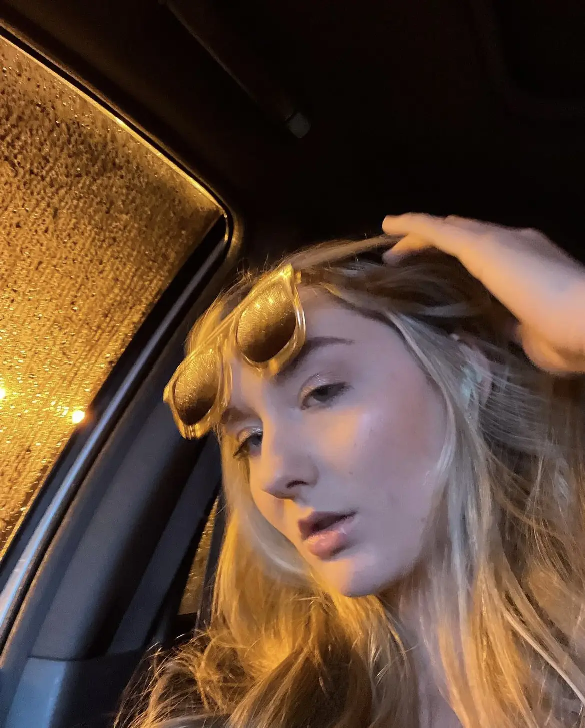 City girl aesthetic outfit | Gallery posted by Macy.kyla | Lemon8