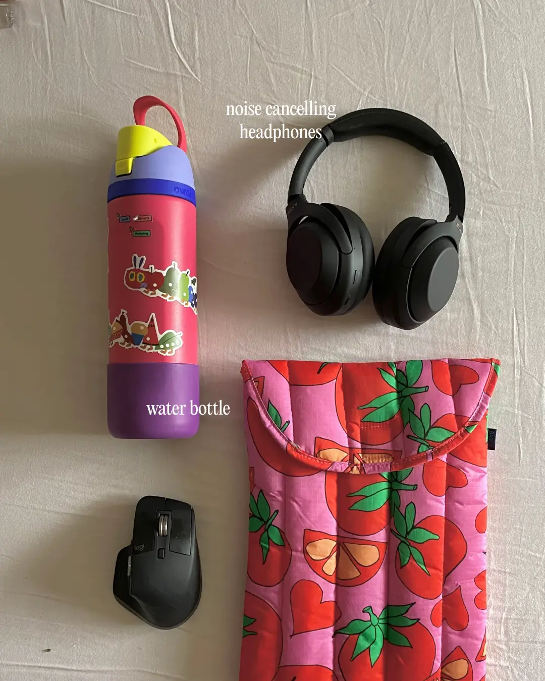 pack with me for a cafe | Galeri disiarkan oleh steph designs | Lemon8