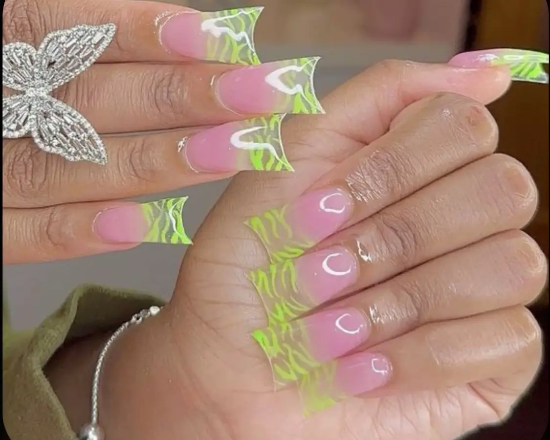 Y2k Duck Nails - Lemon8 Search