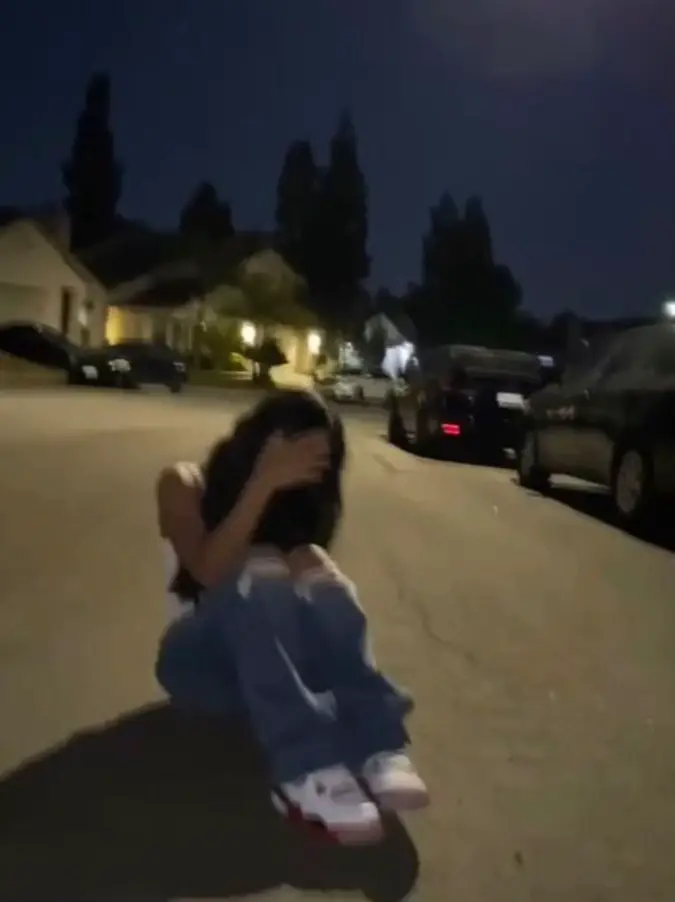 Faceless Selfie Ideas🌸 | Gallery posted by Star | Lemon8