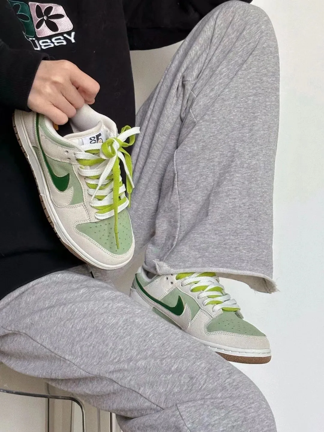 Nike Dunk Low SE avocado green | Gallery posted by Tomloveshoes | Lemon8