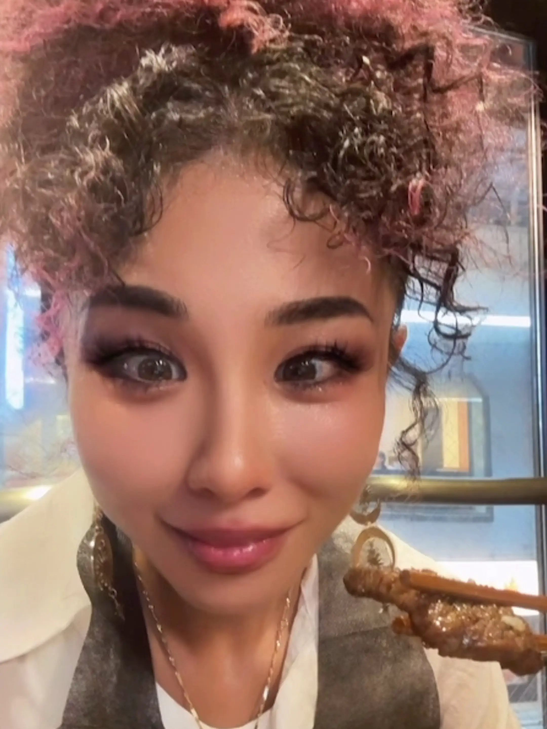 東京グルメ紹介 | AYAKAの投稿動画 | Lemon8