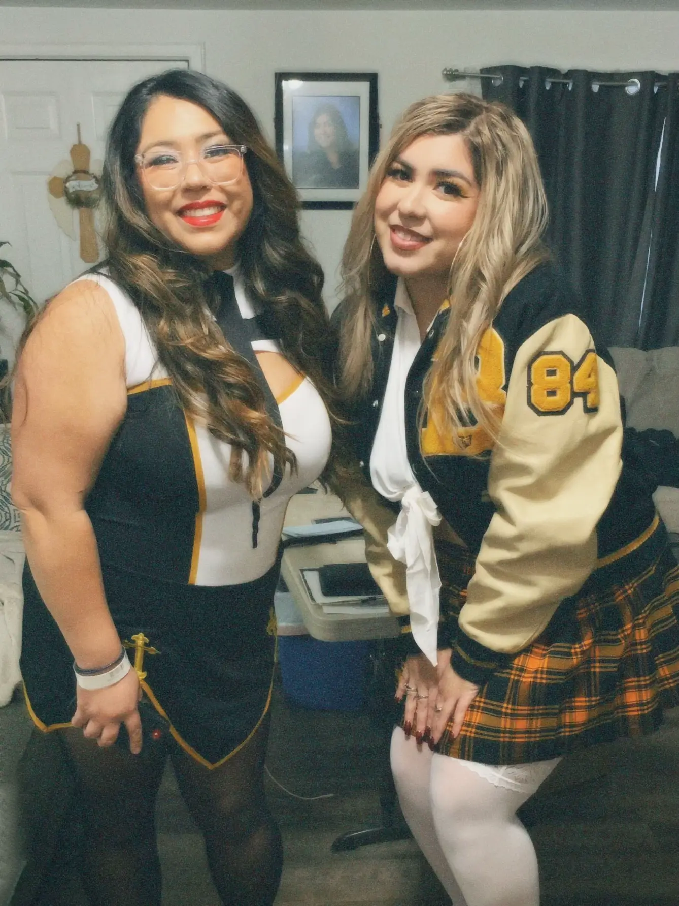 halloween :) | แกลเลอรีที่โพสต์โดย carissa sanchez | Lemon8