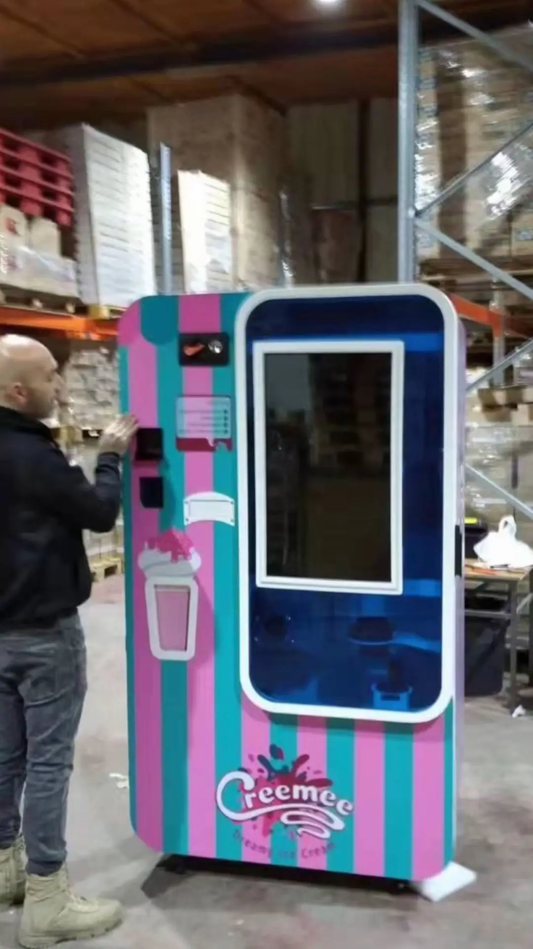 Let's take a look inside the i | Video published by Ice cream macho | Lemon8