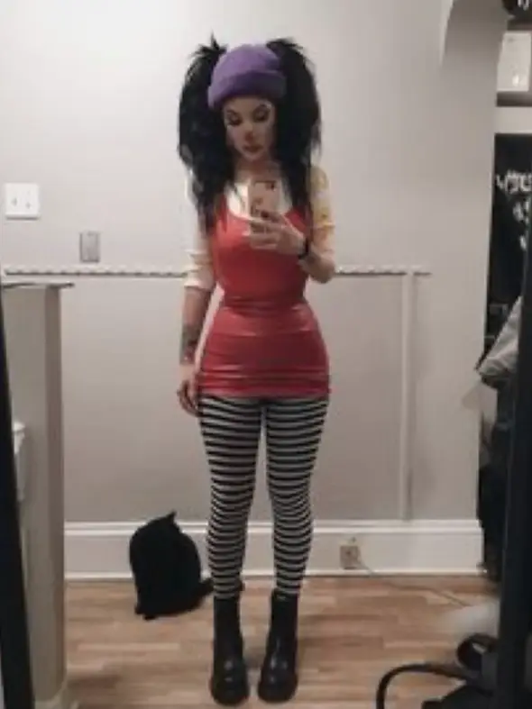 non basic halloween costume 👻 | Gallery posted by Isabelita | Lemon8