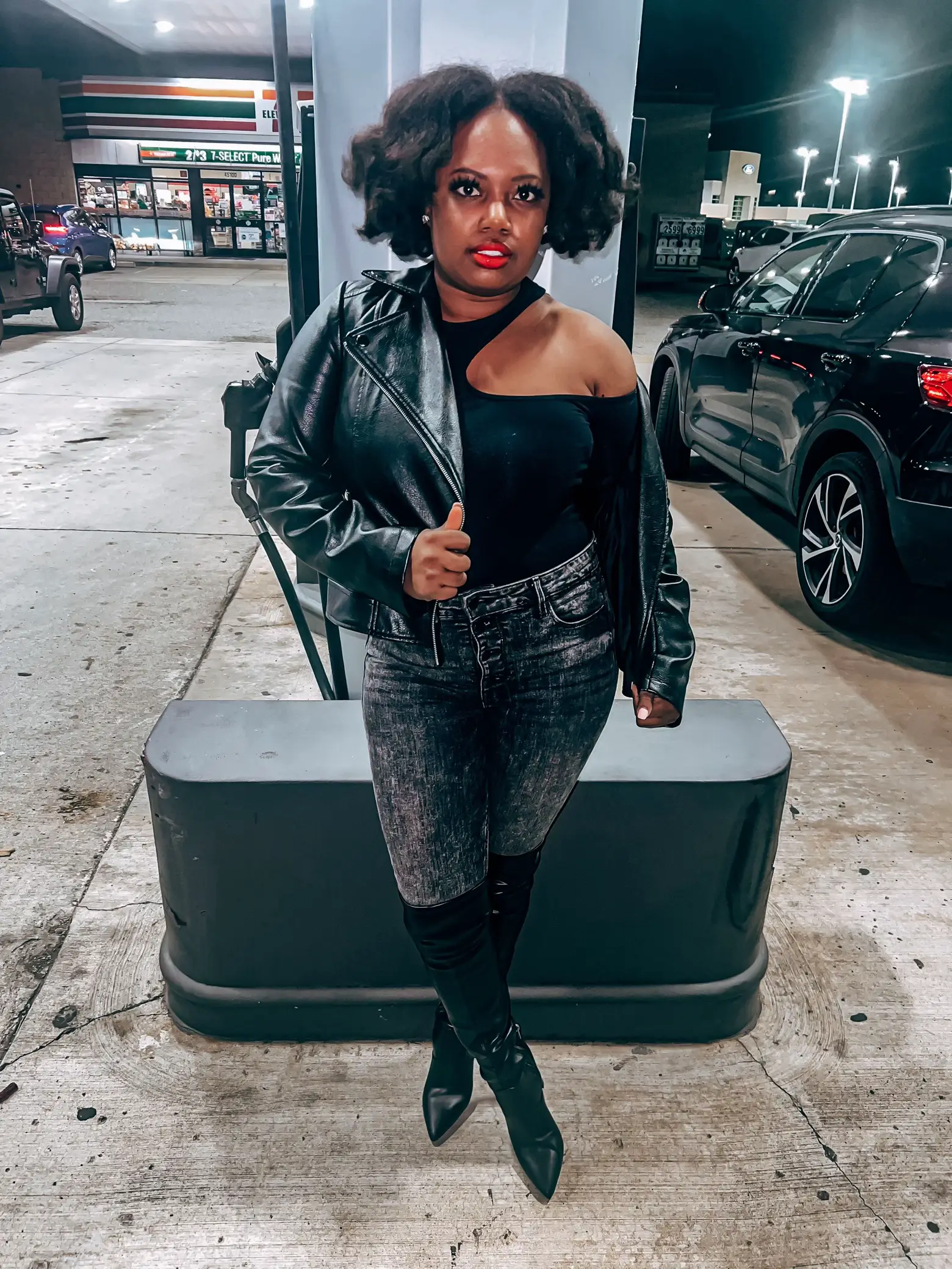 Black on Black 🖤 | Gallery posted by Simpli Staci | Lemon8