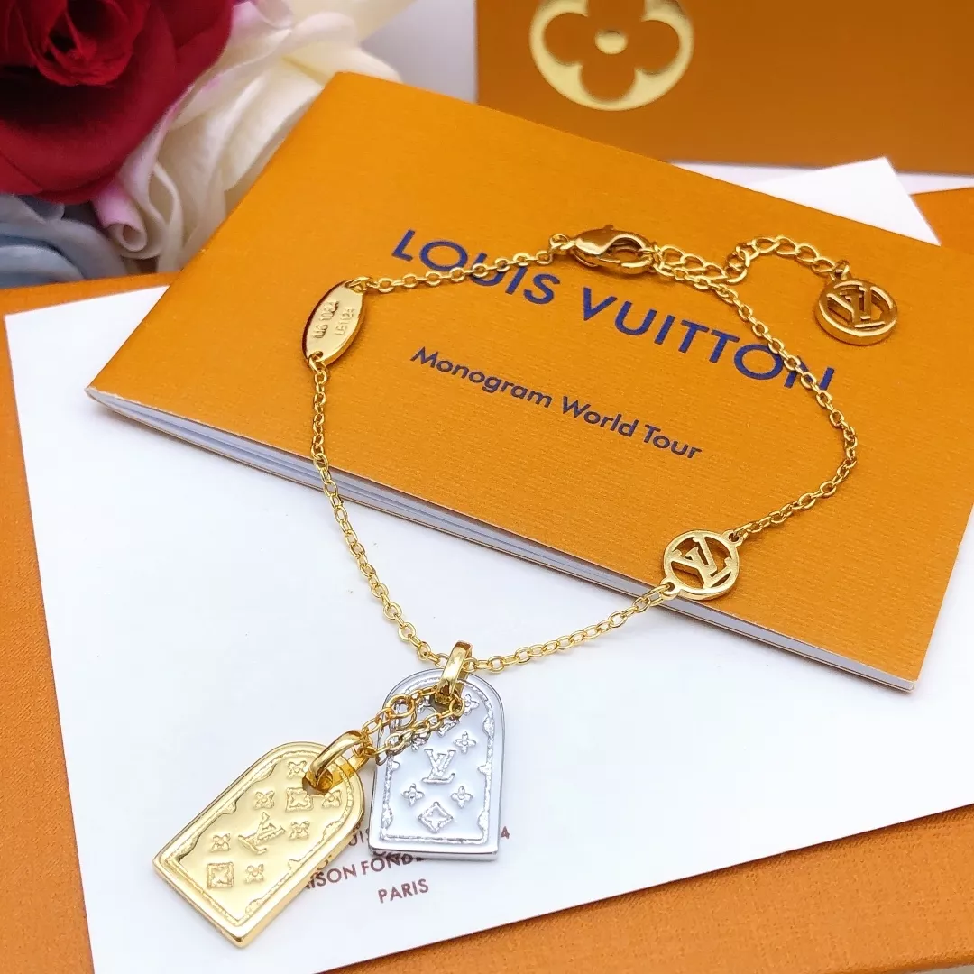 #LOUIS VUITTON #ネックレス | Janel Kellyが投稿したフォトブック | Lemon8