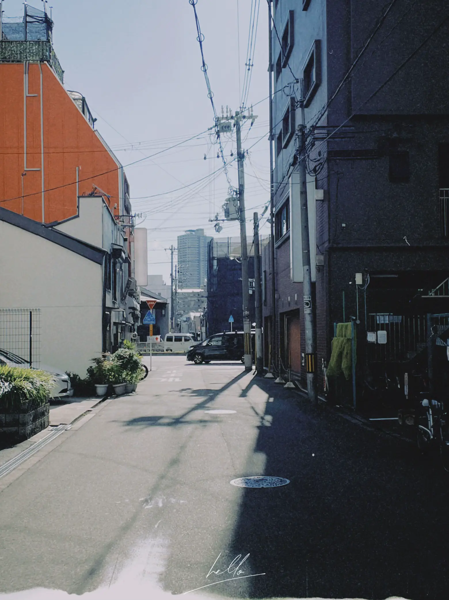 新フィルター追加☀️【iPhoneでエモい写真】📱 | RYOが投稿したフォトブック | Lemon8