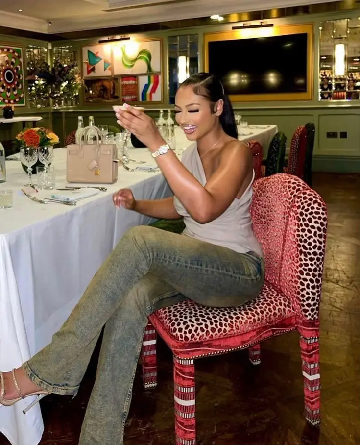 🍁Fall lookbook | Gallery posted by Haminah Renée | Lemon8