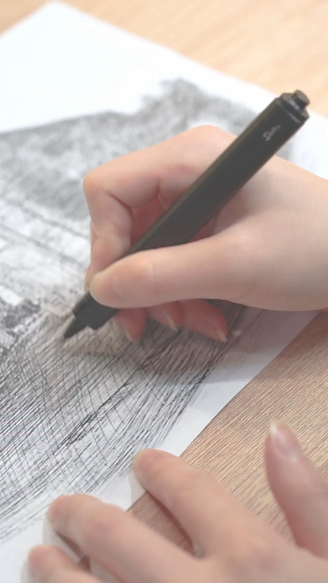 Ignite your creativity with the magnetic pen! 🎨 ️ | วิดีโอที่เผยแพร่โดย Ddiin_design | Lemon8