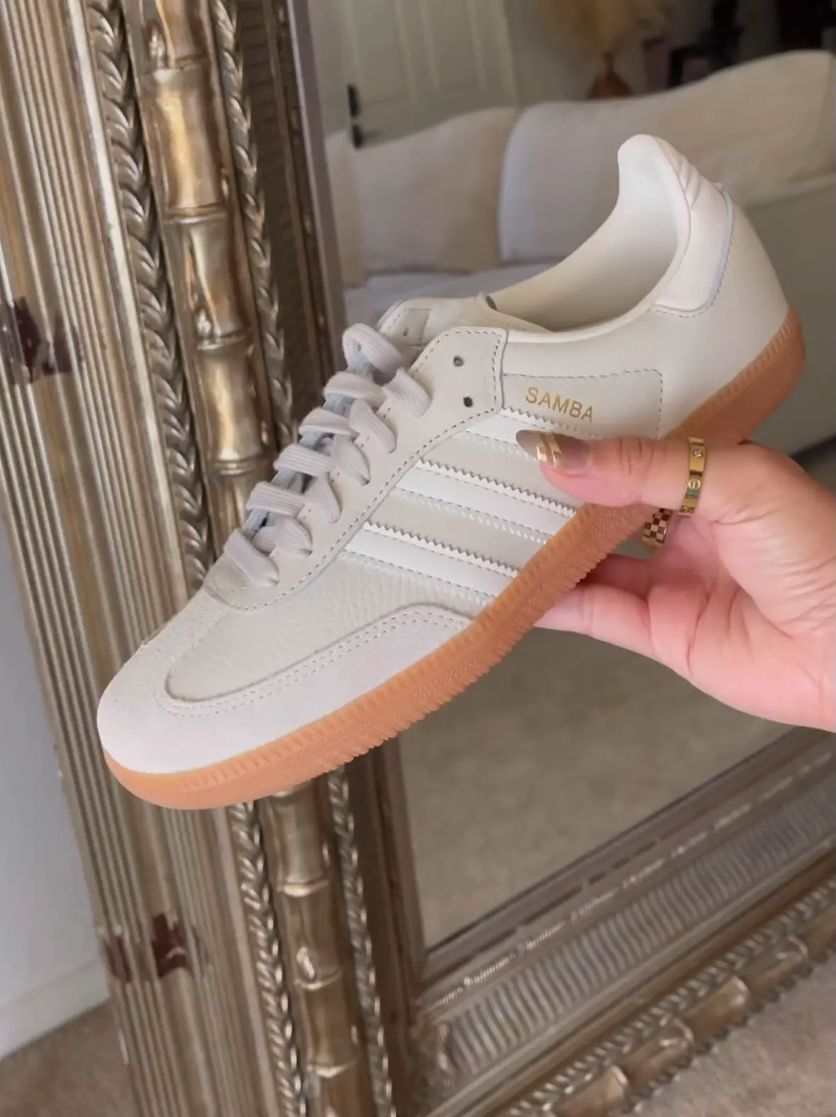 HELP ME PICK!!! 🤎🍂👟 | แกลเลอรีที่โพสต์โดย Amaris Colon | Lemon8