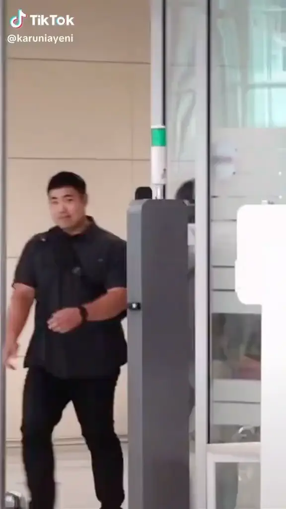 jyhnmvkがコンテンツを投稿しました。確認しましょう！ | JKlove♥️の投稿動画 | Lemon8