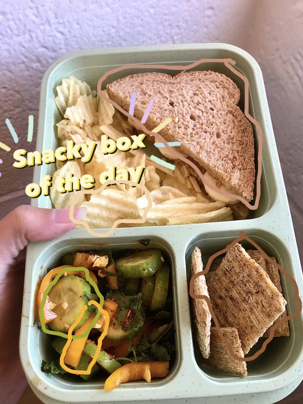 Easy snacky lunch box | Gallery posted by Spooky | Lemon8