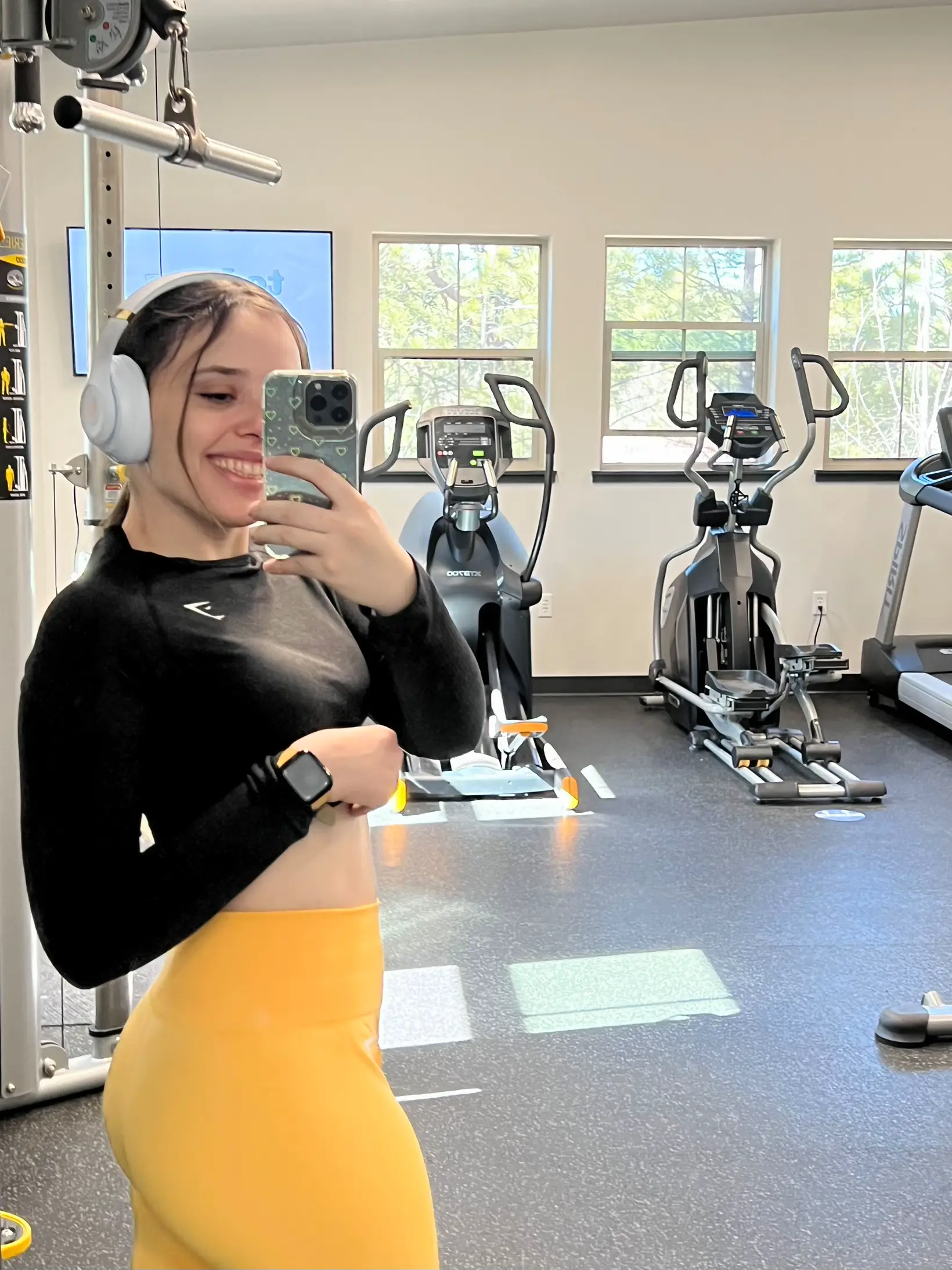 …Some old gym pics … | แกลเลอรีที่โพสต์โดย Whit 🧿🤍 | Lemon8