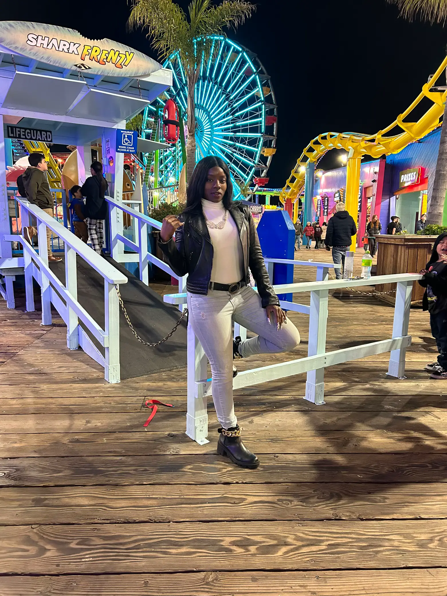 Fair date at Santa Monica pier 🎡🌊 | Gallery posted by Miss. Tracee | Lemon8