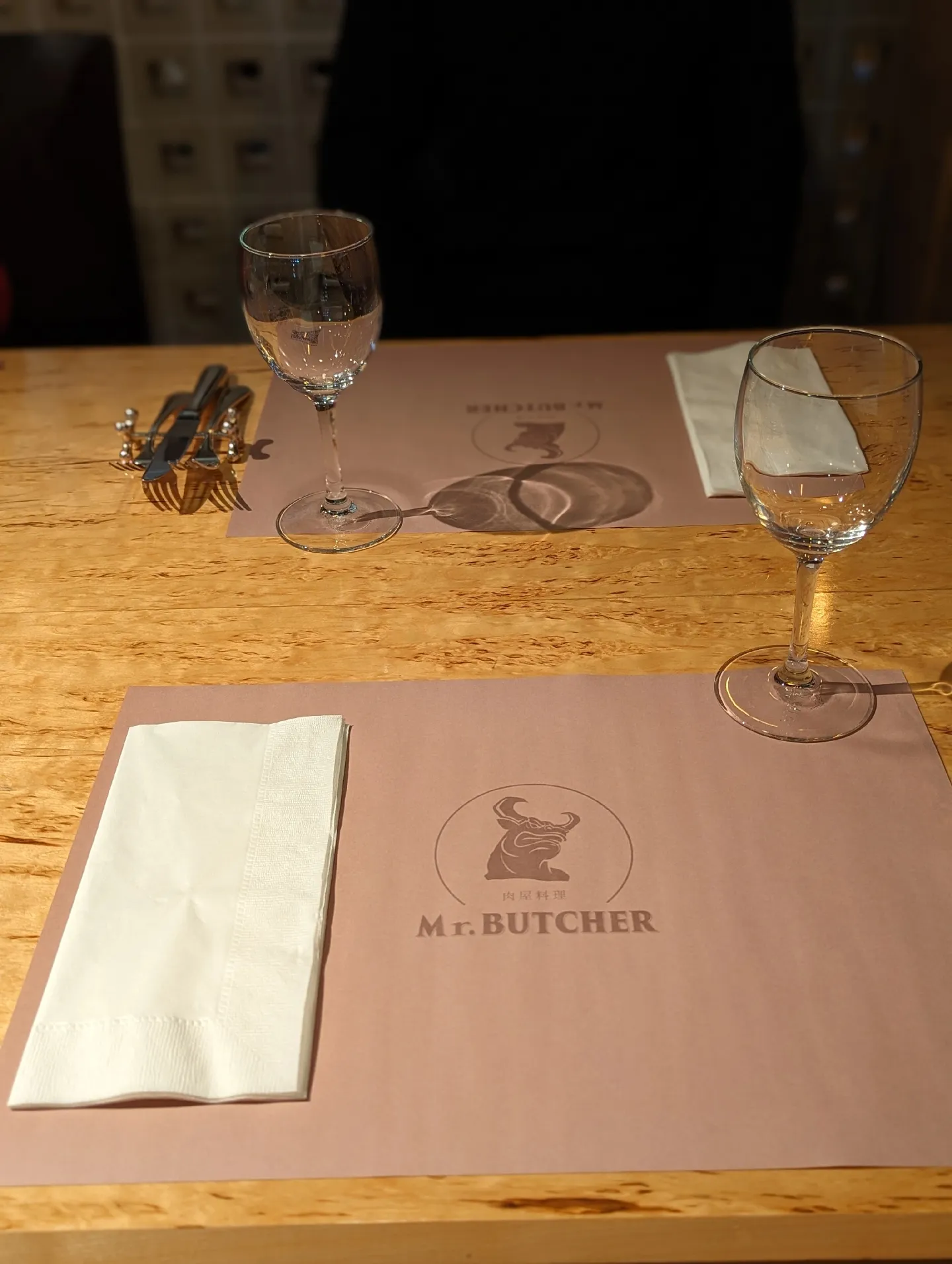 ร้านขายเนื้อ🥩Mr. BUTCHER | แกลเลอรีที่โพสต์โดย れん | Lemon8