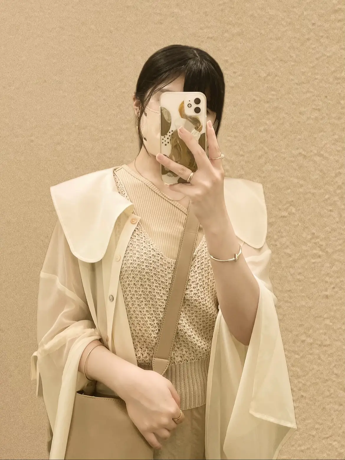 🌳pomiii Recommended sheer shirts & tank tops | Gallery posted by 𝚖 𝚘 𝚐 〔骨スト淡色女子〕 | Lemon8