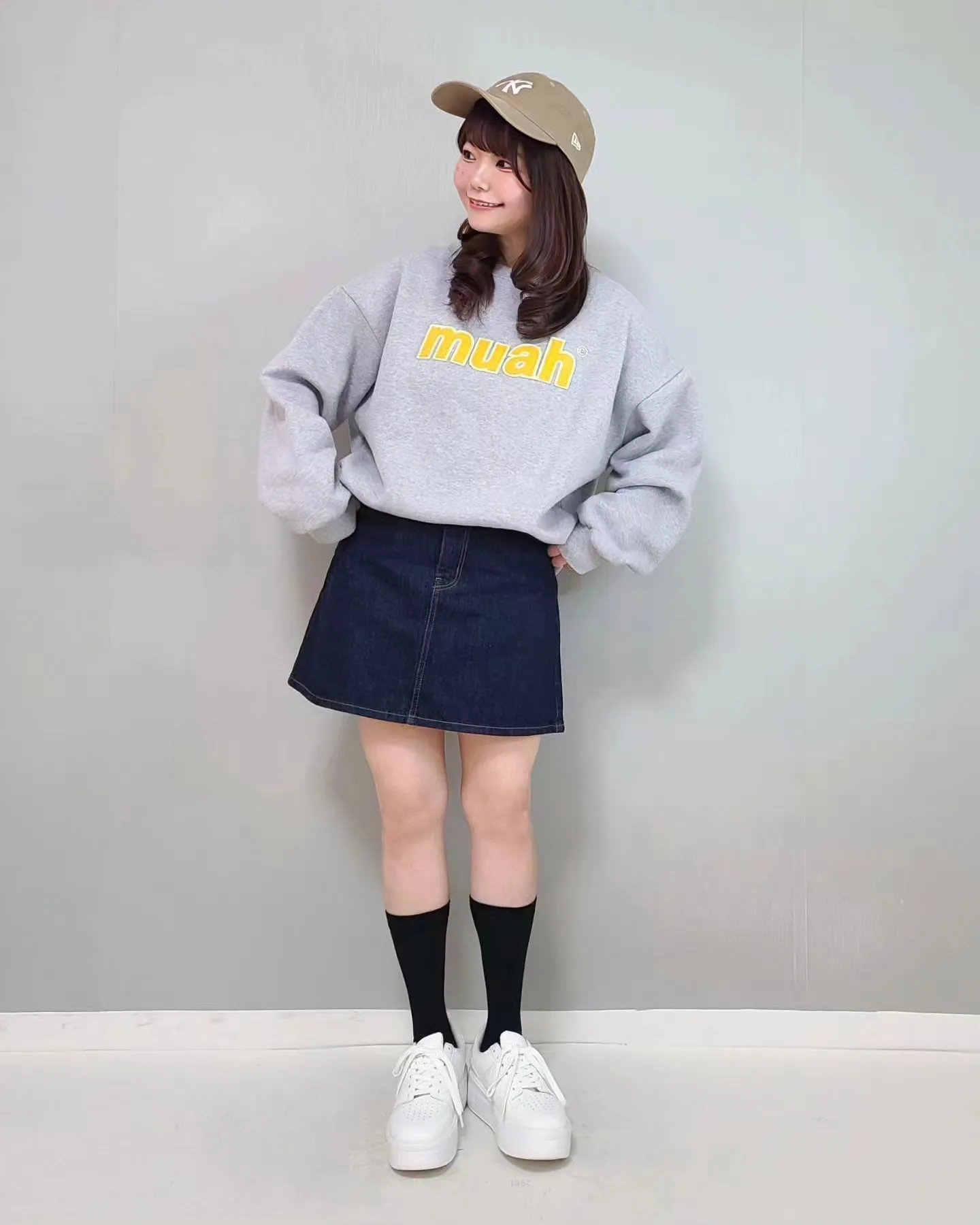 これ隠れた名品 何かと使えるGUの定番デニムスカート💙1990円でお値段以上過ぎ⭐ | パン粉が投稿したフォトブック | Lemon8