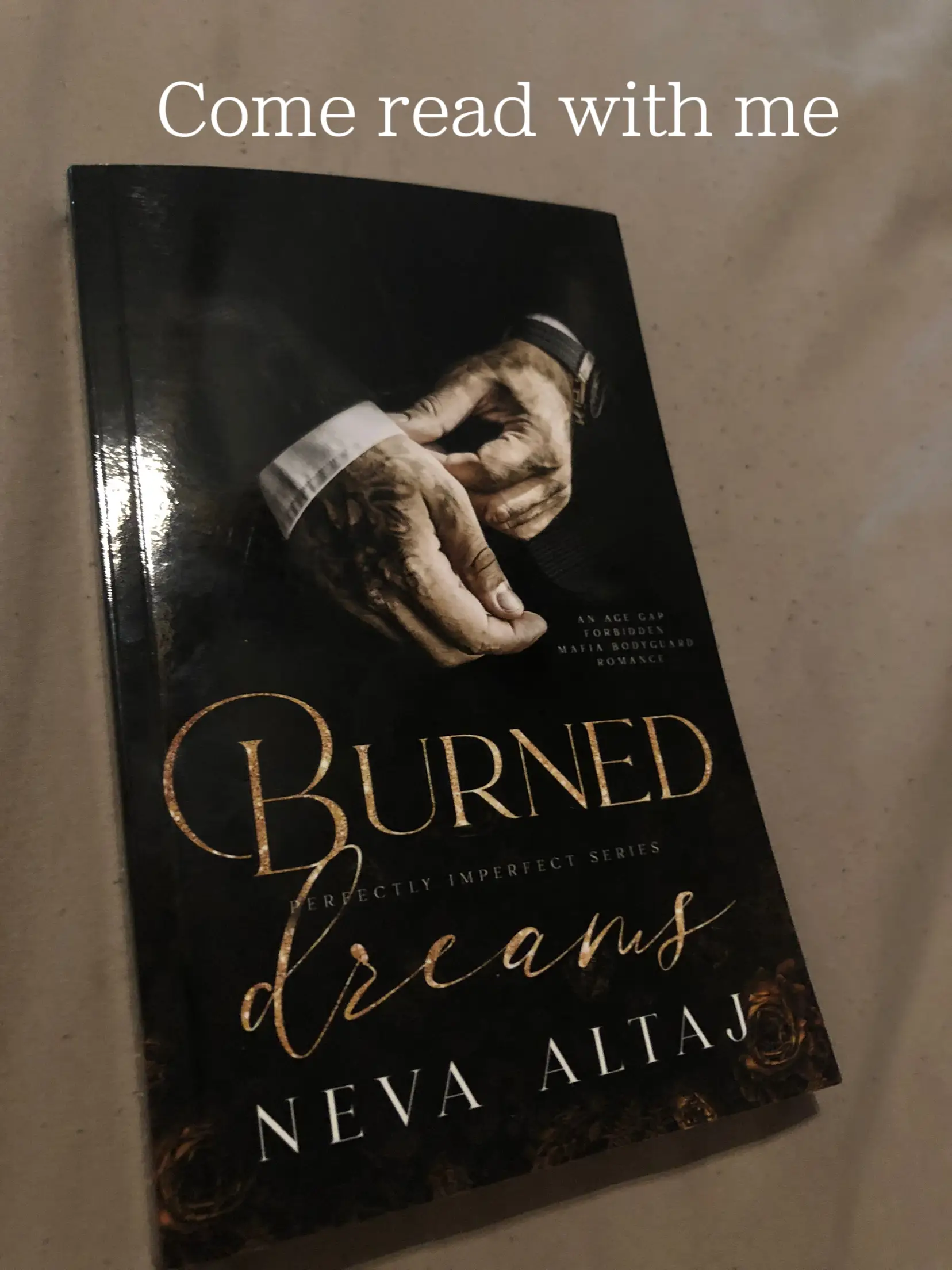 Come read with me🔥 | แกลเลอรีที่โพสต์โดย Eva | Lemon8