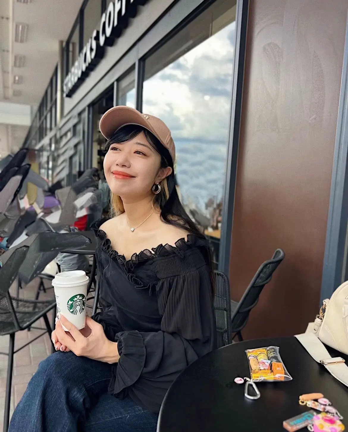 Girly coordination with tops with a cute silhouette🎀🩷 | Gallery posted by 中島姉妹(妹) | Lemon8