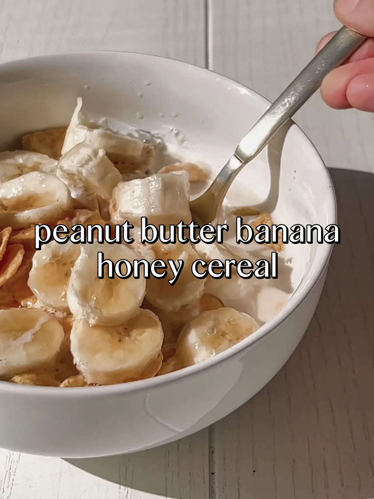 peanut butter banana honey cereal | Video published by katie lopynski | Lemon8
