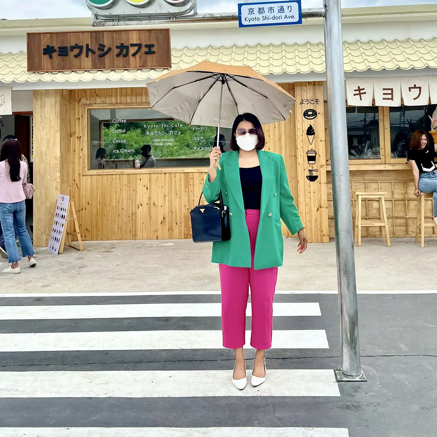 การแต่งกายของครู แบบที่เรียบหรูแต่ไม่ตกเทรนด์ | แกลเลอรีที่โพสต์โดย Thanmitra Tukta | Lemon8